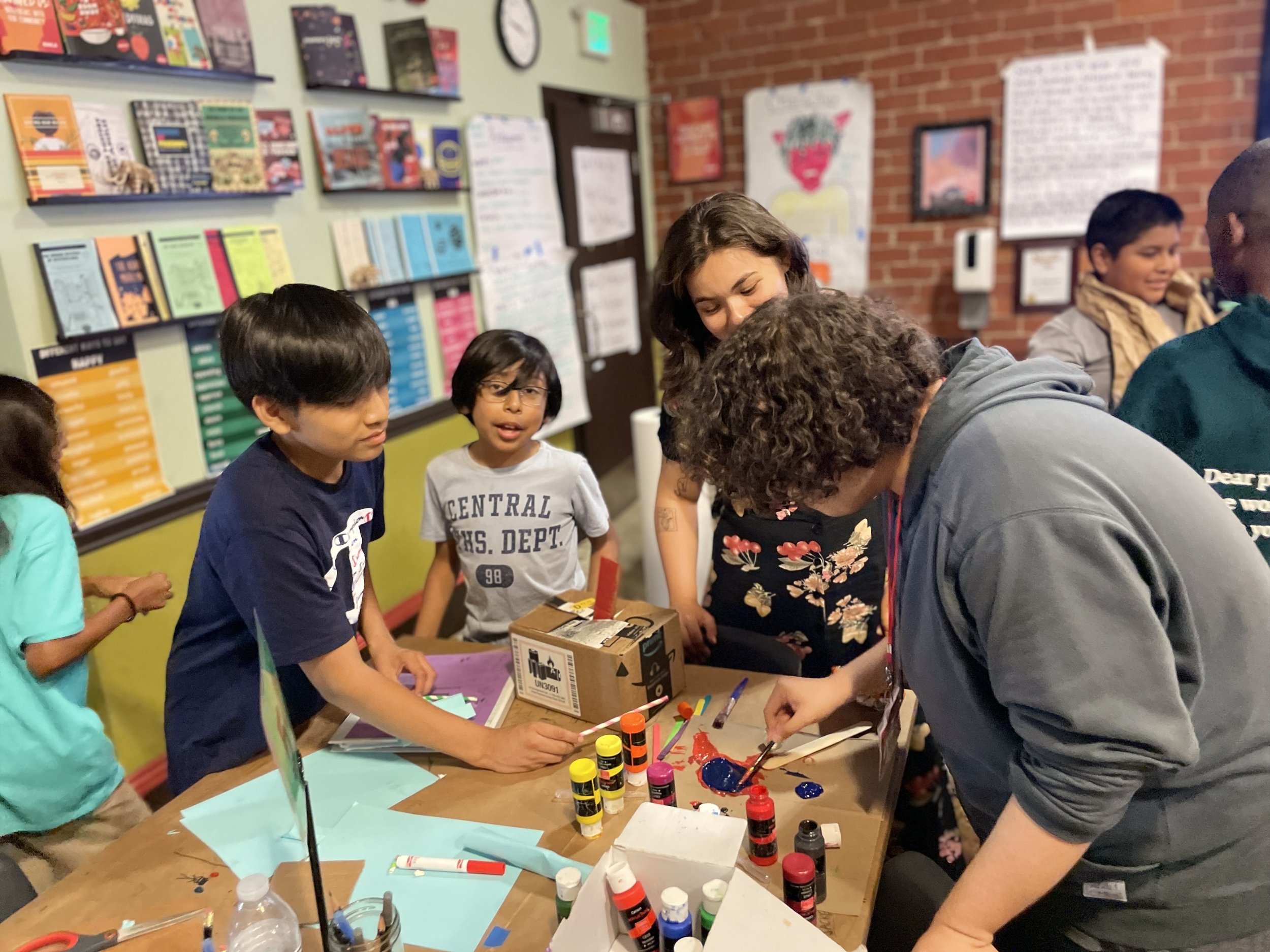 Youth Volunteer — 826LA | A non-profit writing & tutoring organization