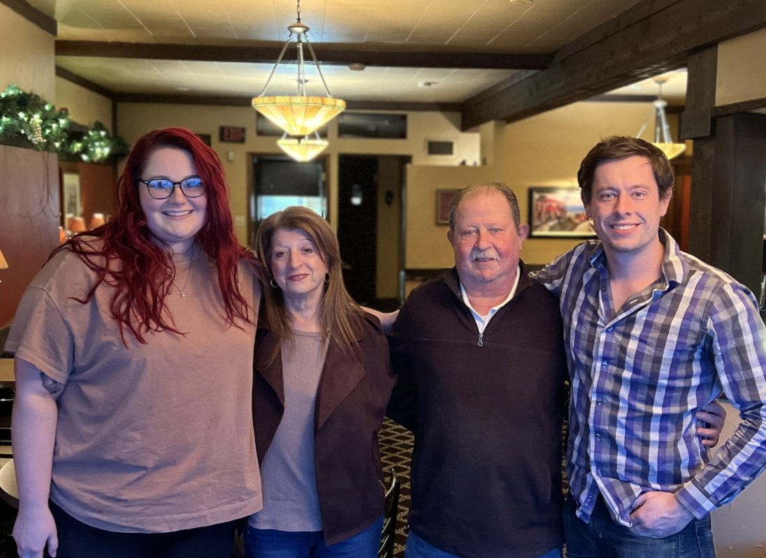 Gallery 3 — Lisa's Pizza