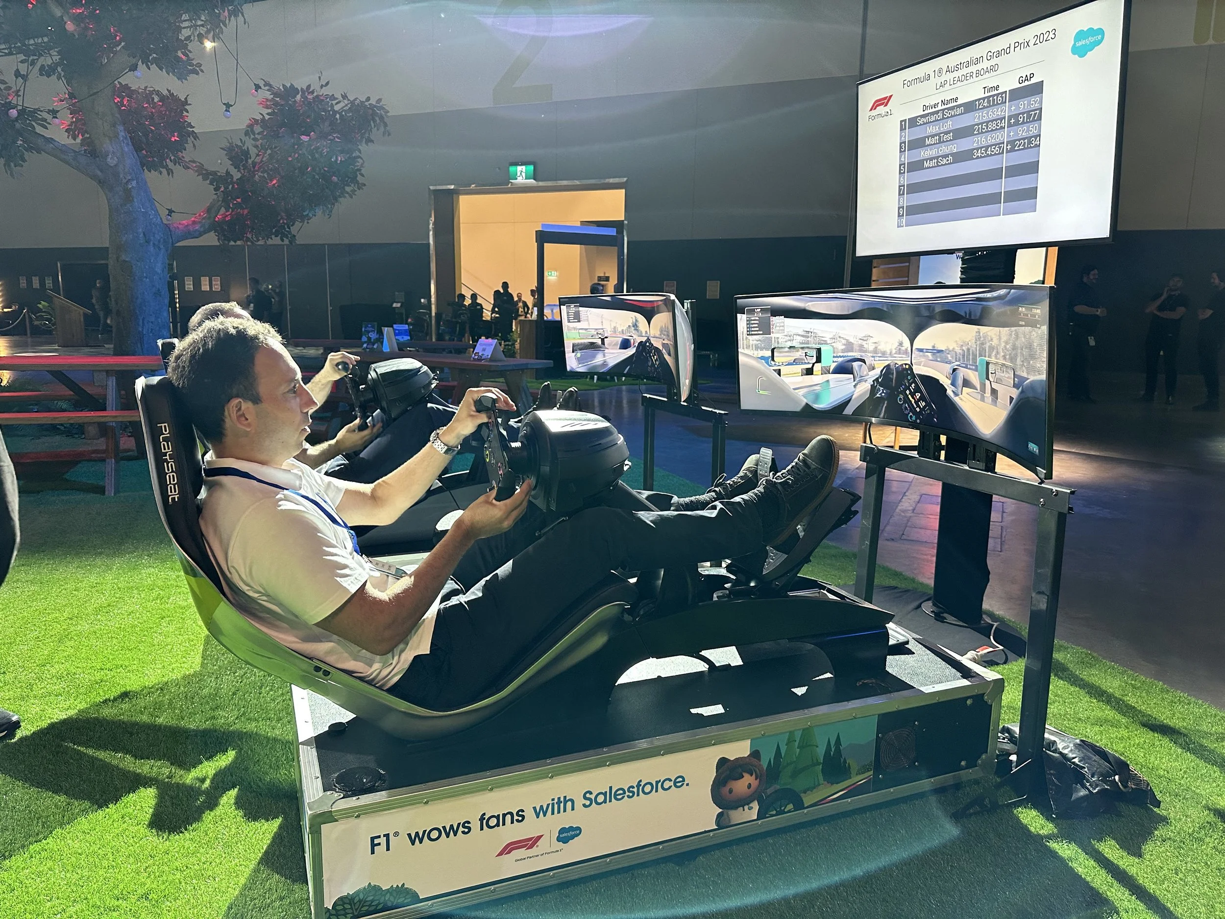 F1 Premium Simulator — Rentertainment