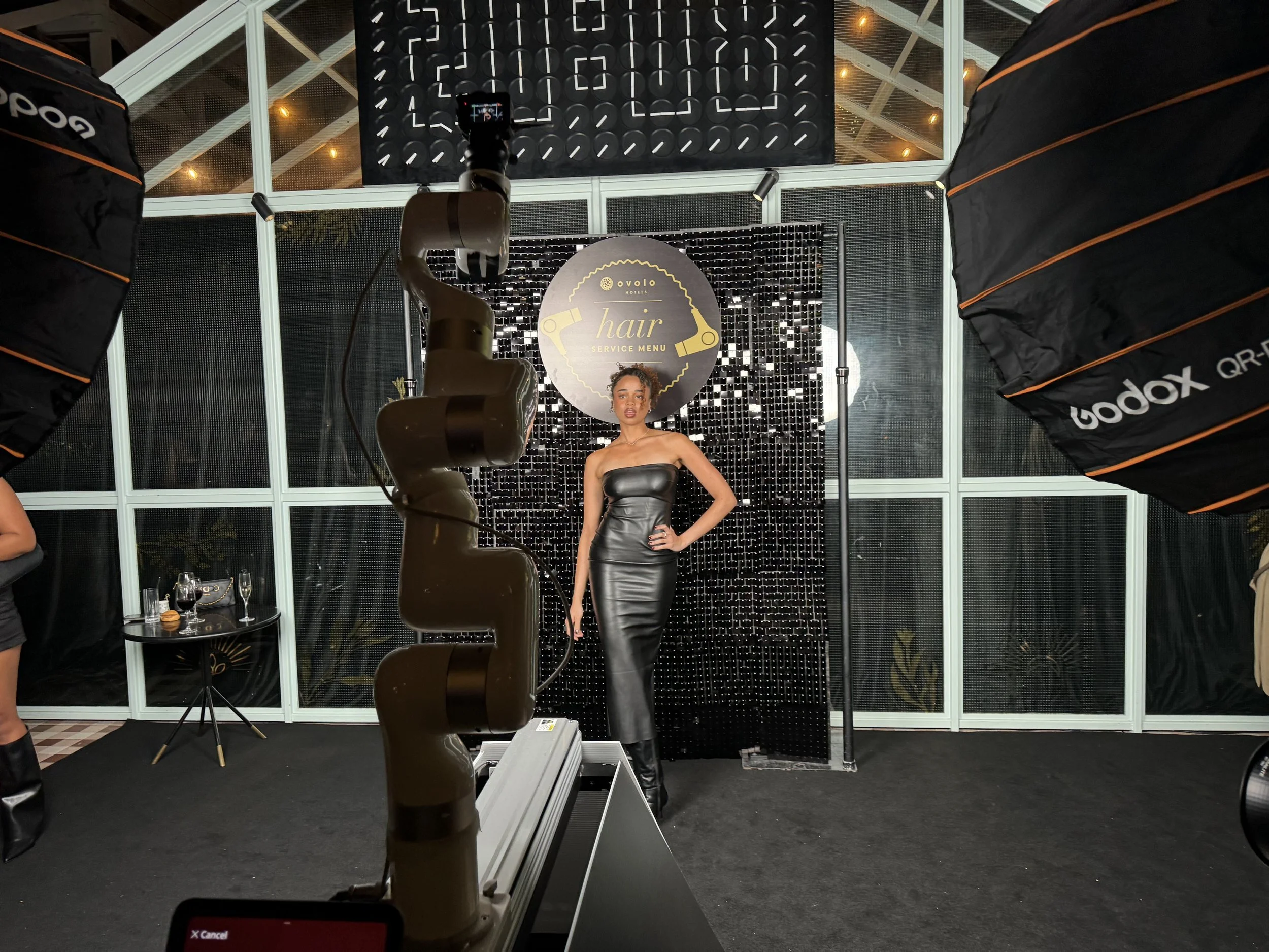 GLAM BOT — Rentertainment