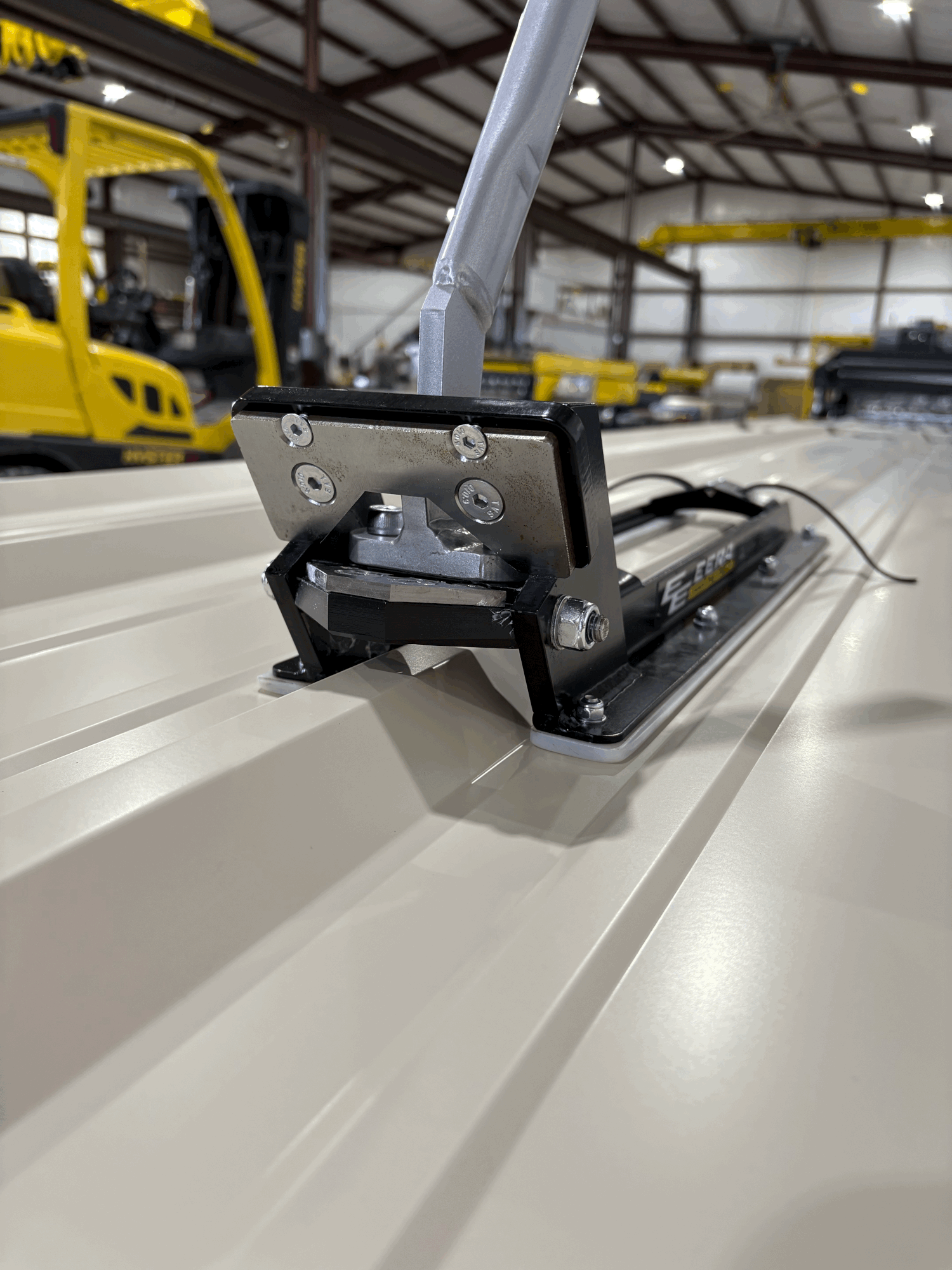 Trimdek Roof Notching Tool — EERA Roofing Tools