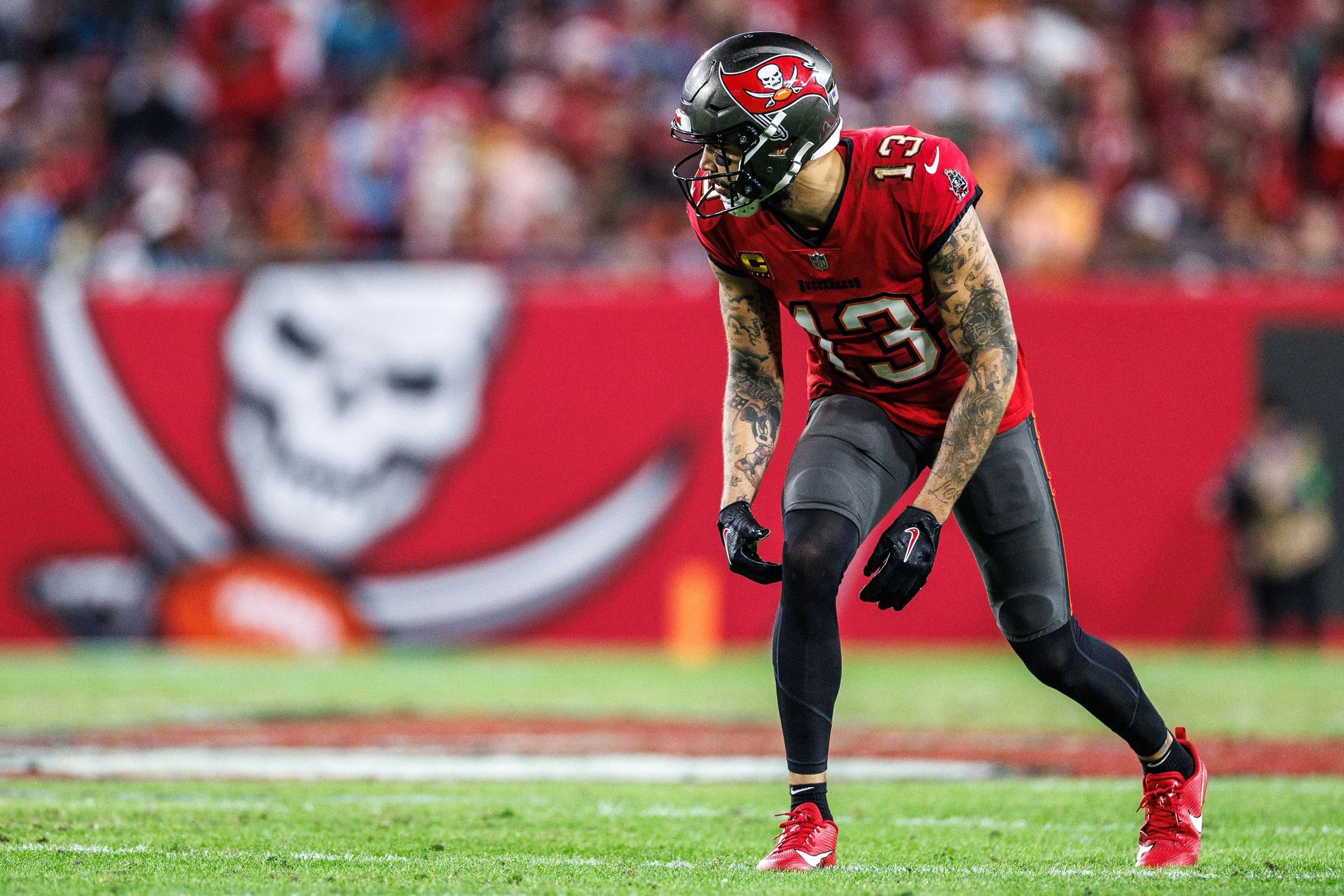 Youth Football Camp — Mike Evans Family Foundation