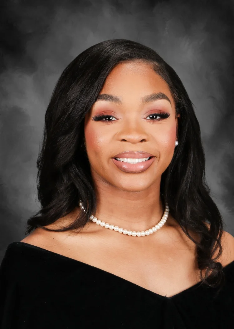 College Scholarships — Mike Evans Family Foundation