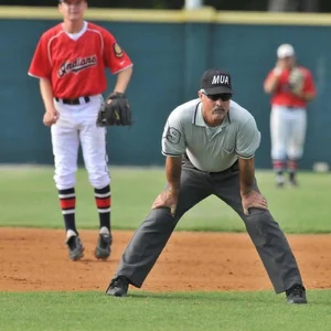 Local umpire legend Jim Perry went the distance in courageous battle ...