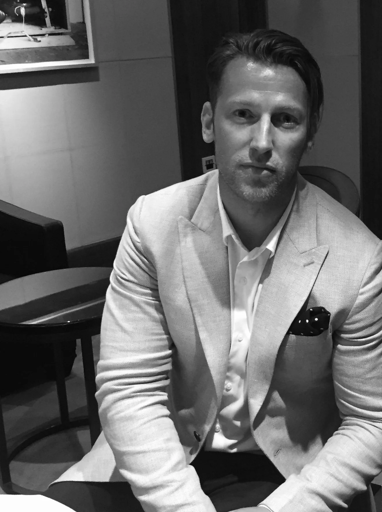 Reformer Pilates for Back Pain Relief: 11 Proven Exercises ...