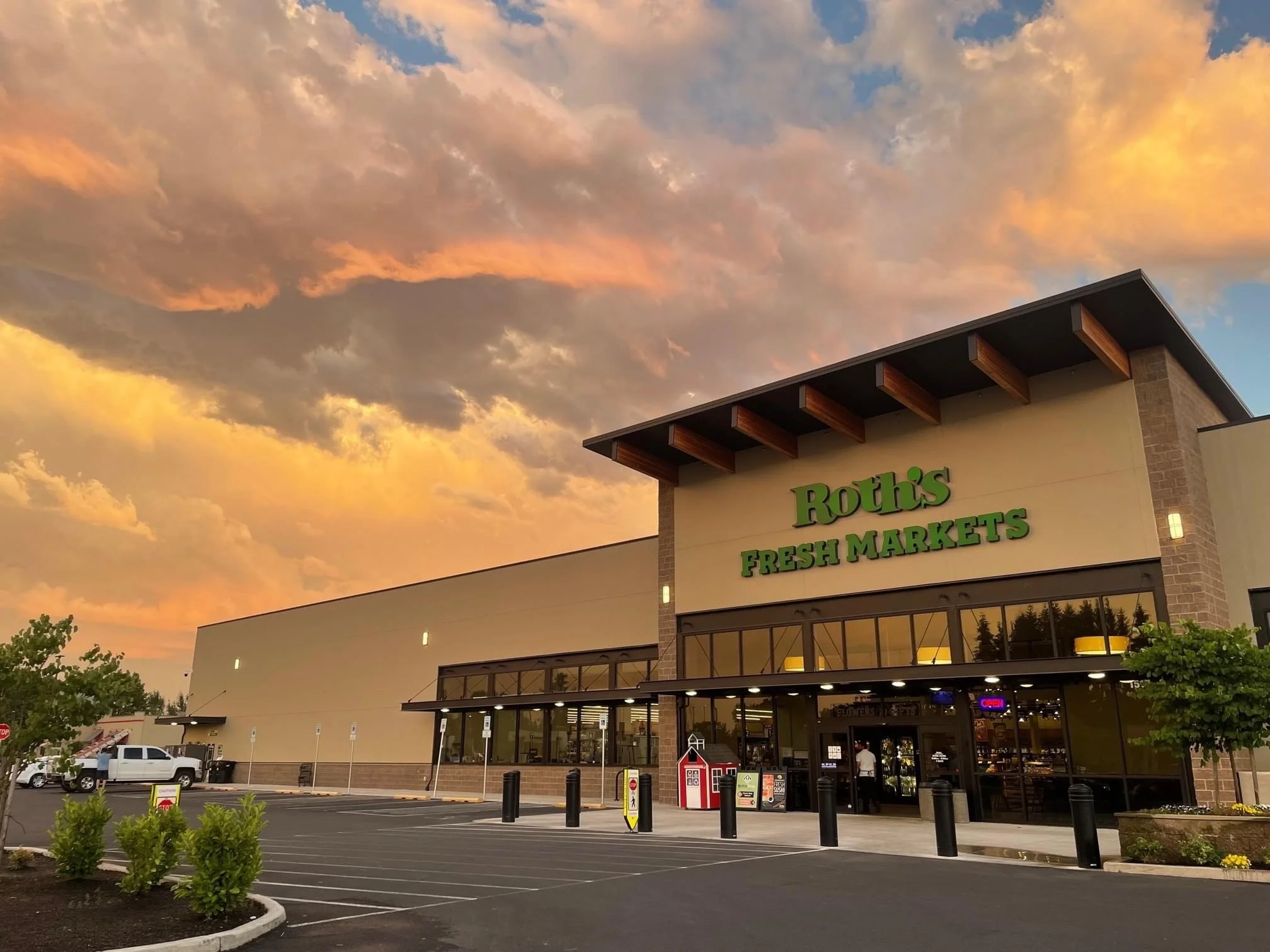 Media Assets — The Save Mart Companies