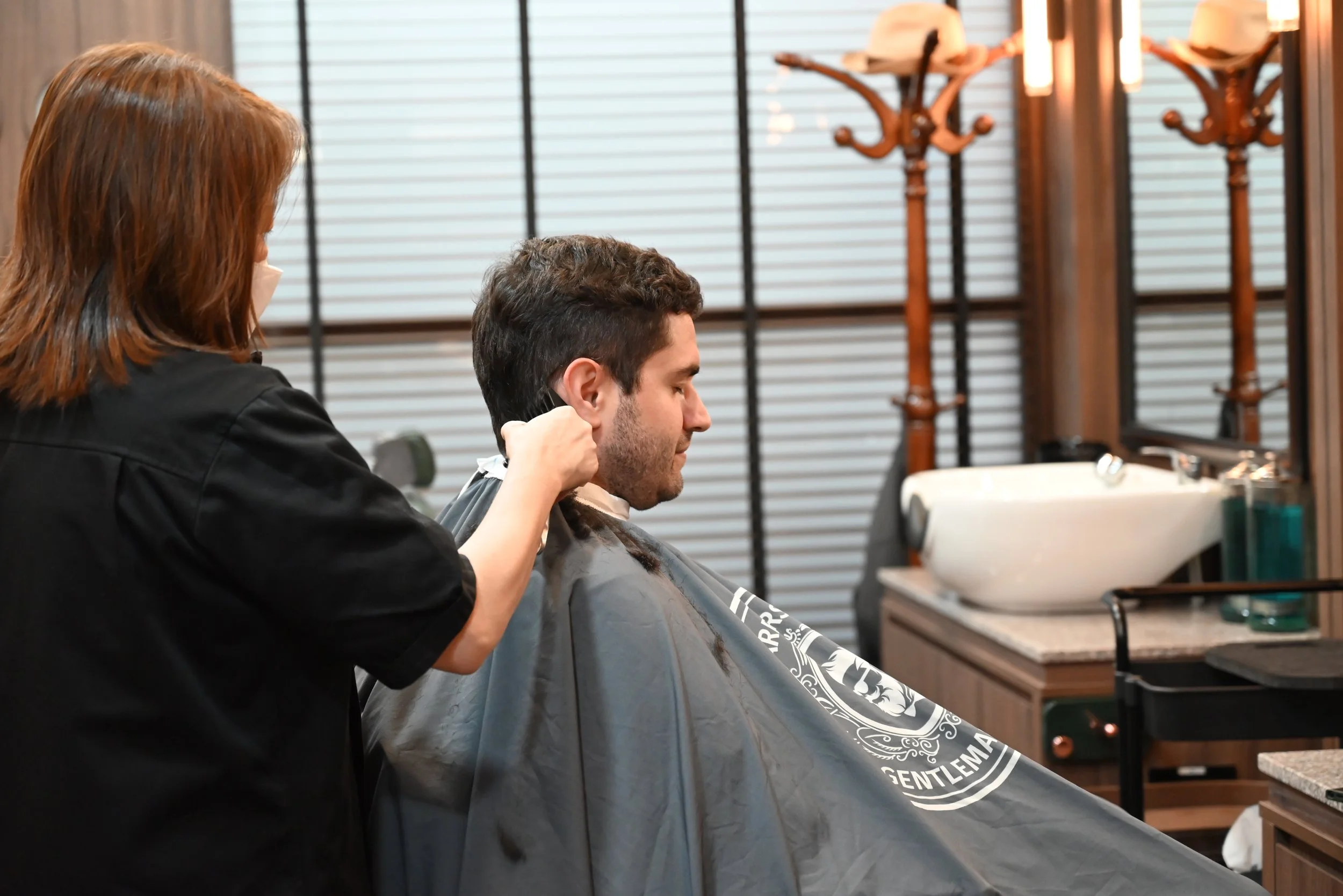 Gentleman's Cuts Barbershop - Tanglin Mall