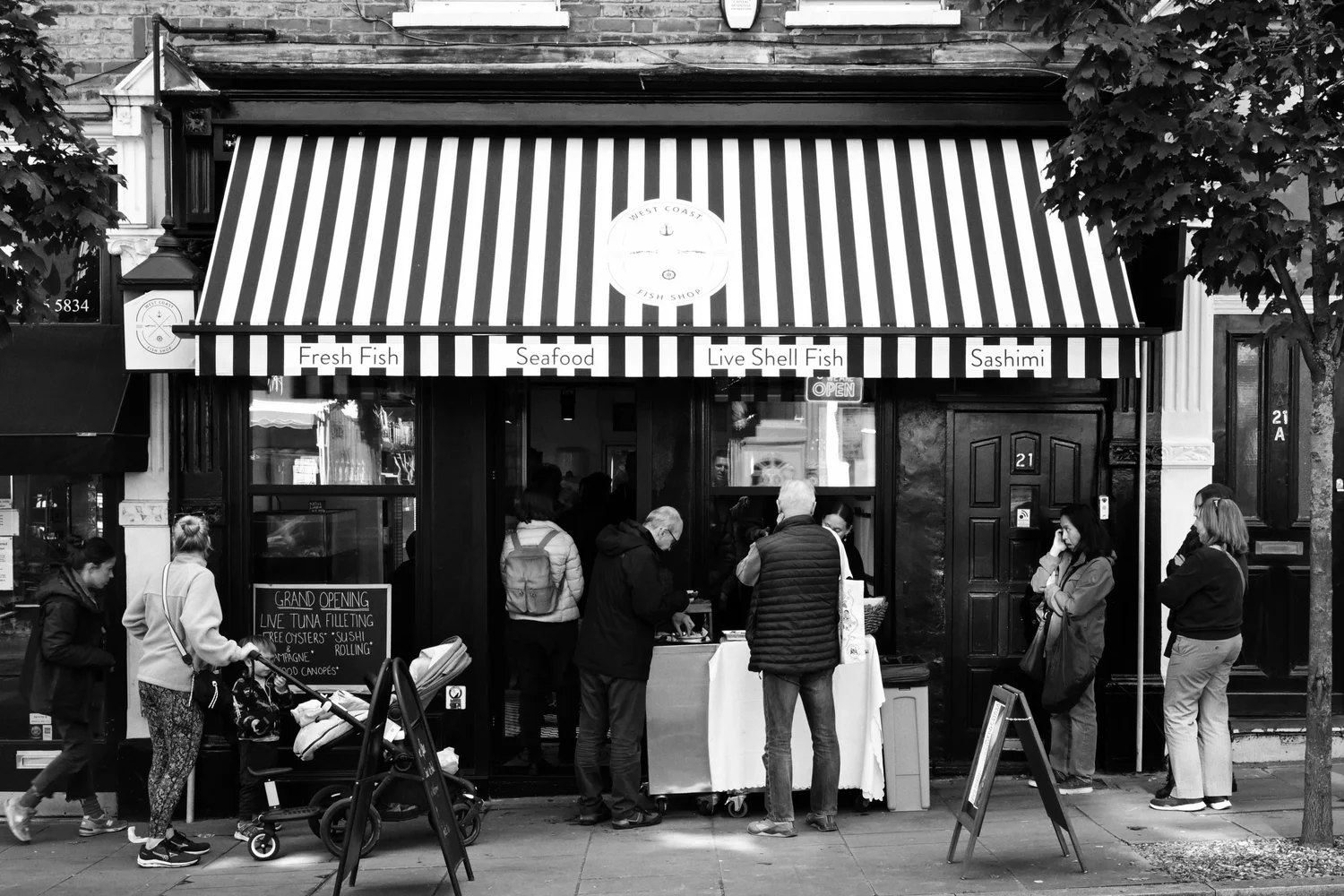 West Coast Fish Shop | Explore Delicious Freshness