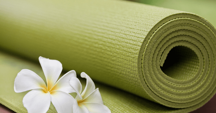 Essential Oils for Yoga: Best Aromas Oil for Yoga practice | FRANGIPANI