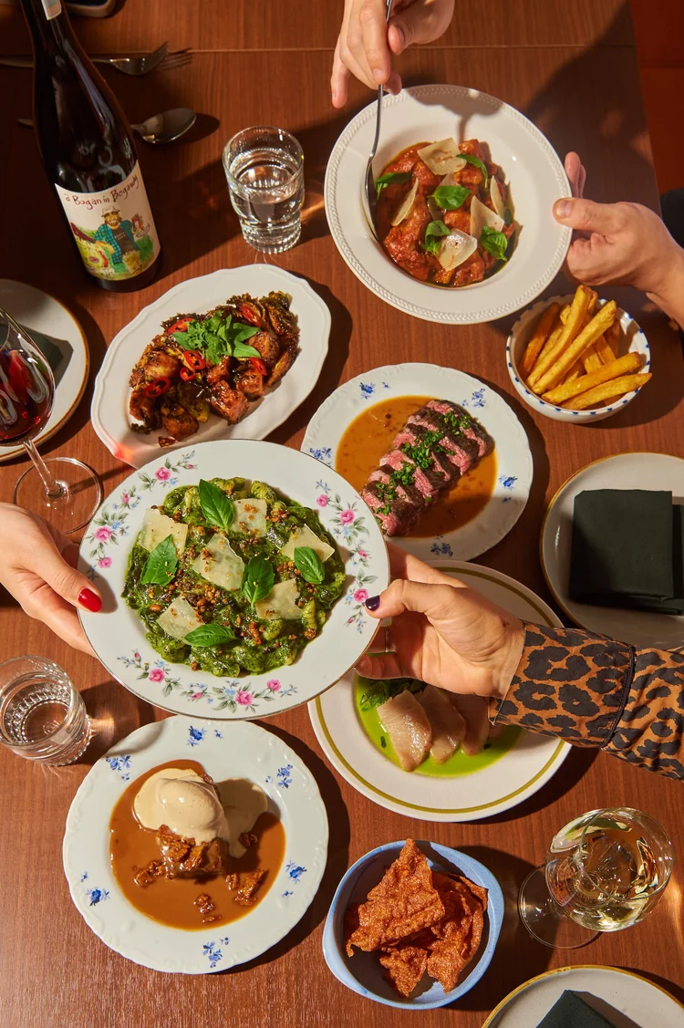 Elgin - Restaurant & Wine Bar