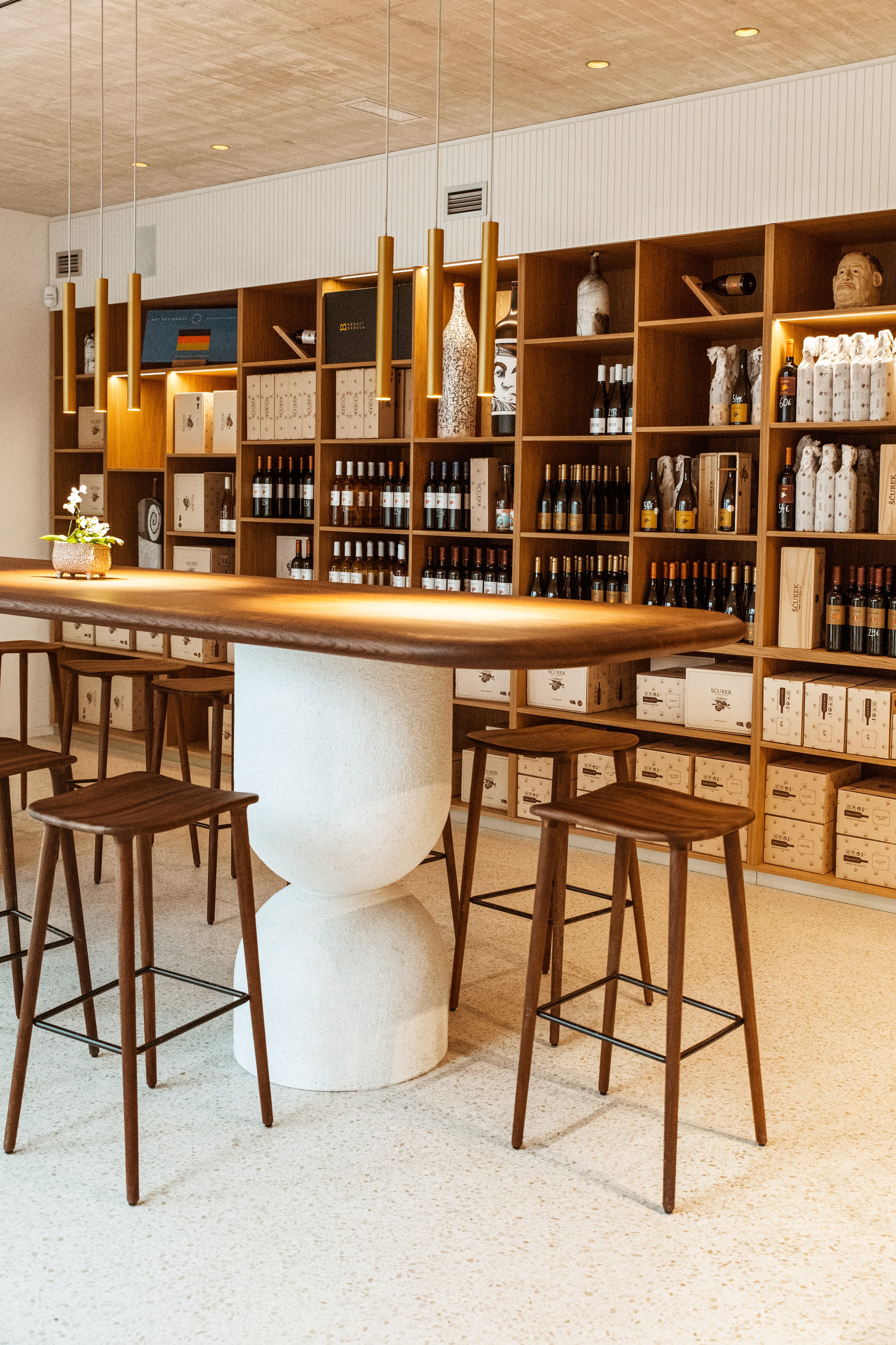 Kontakt | Visit Us Today - Book Your Tour — Scurek Wine Familly Passion