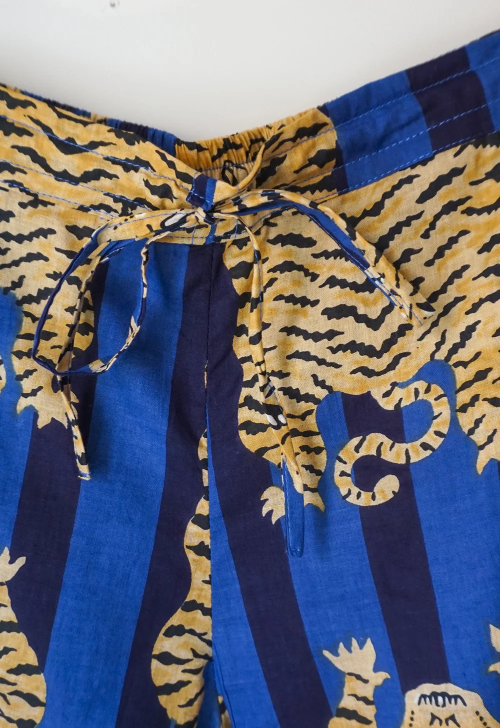 Pijama Camisero Infantil Samara Azul con Estampado de Tigres – Confort ...
