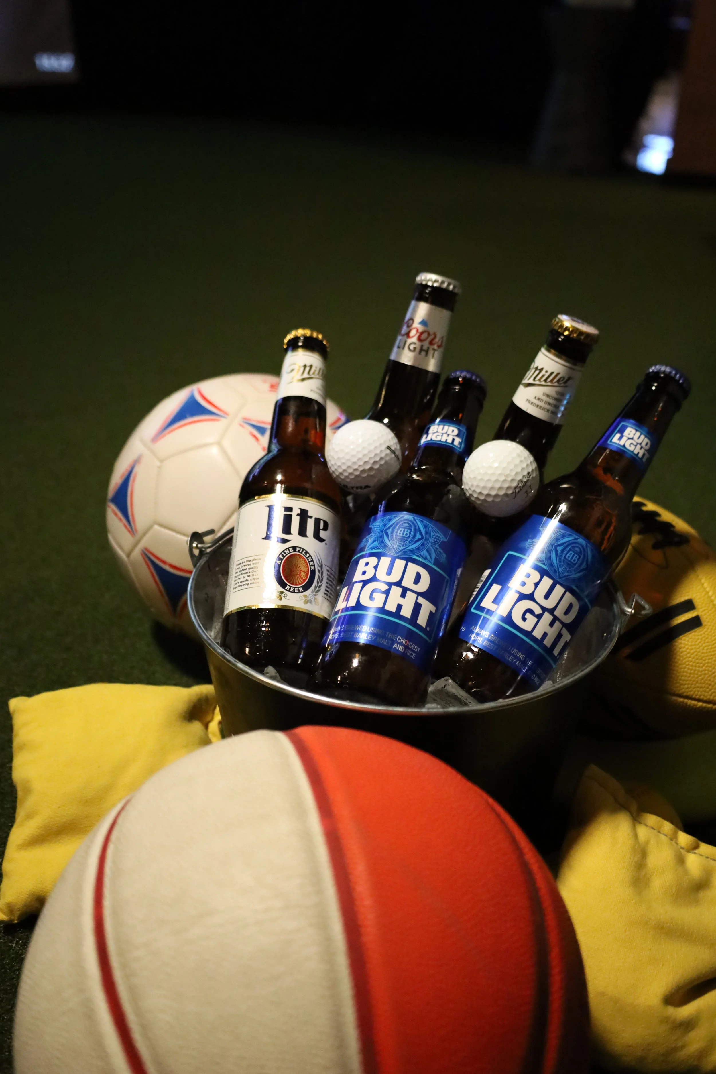 Stadium XV | Craft Kitchen & Sim Bar