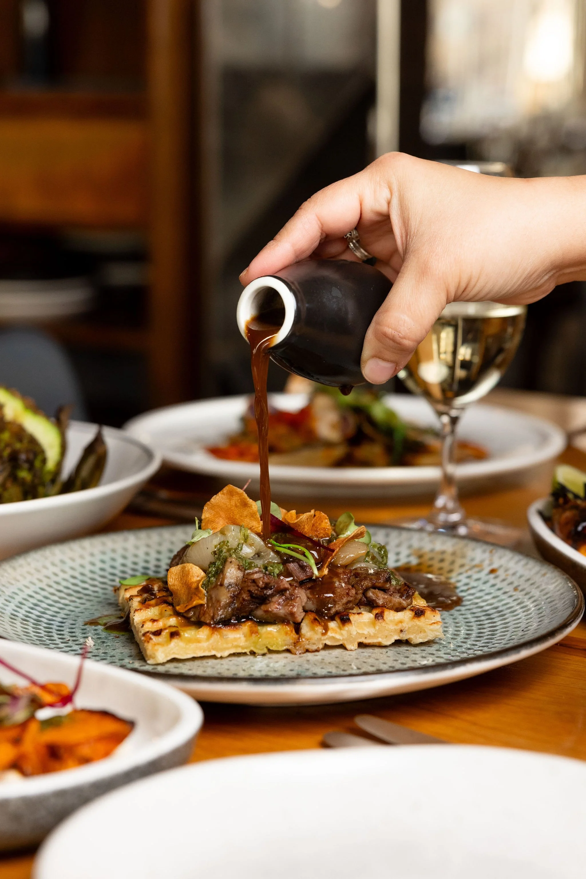 Gallery — Pony Dining The Rocks