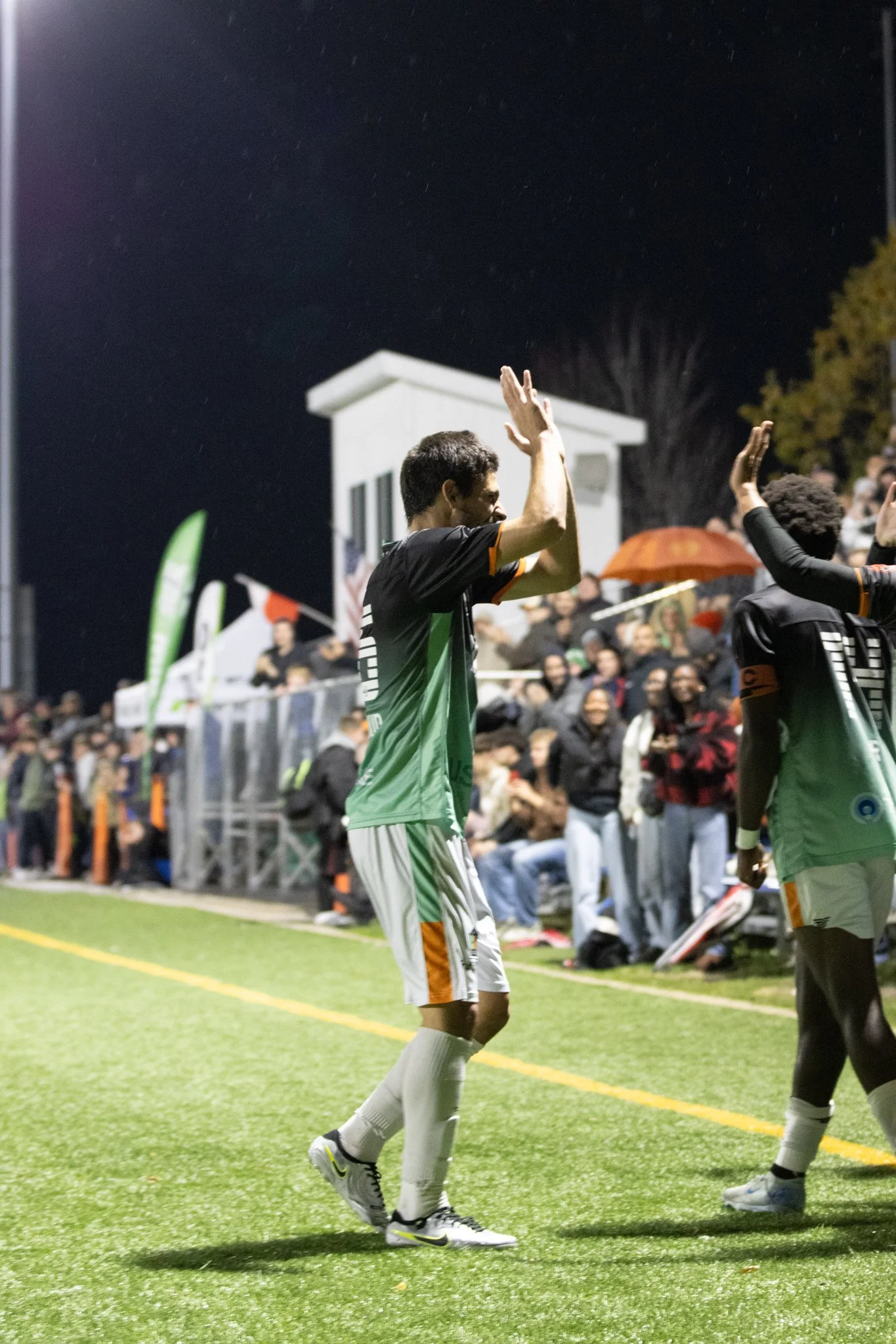 HOUSE v. WISLOKA CHICAGO — Chicago House AC