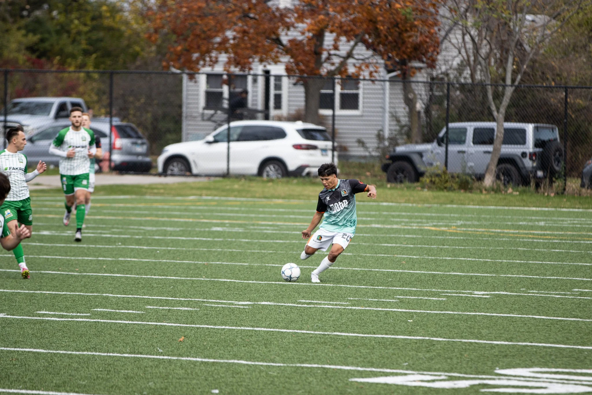 HOUSE v. WISLOKA CHICAGO — Chicago House AC