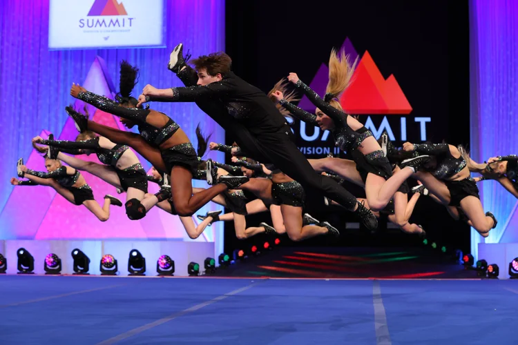 Hero Athletics - Woodinville, WA - Hero Athletics Cheer & Dance