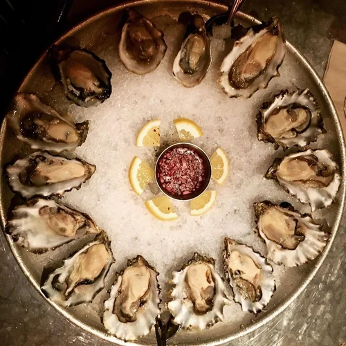 Ona Restaurant & Lounge