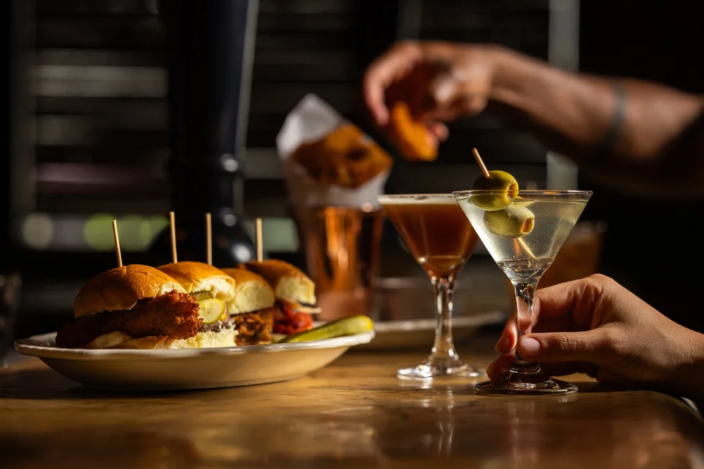 Food & Drink — Gilt Bar | Chicago