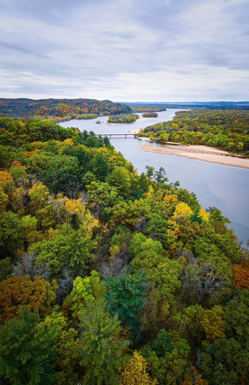 SPRING GREEN TOURISM PARNERS