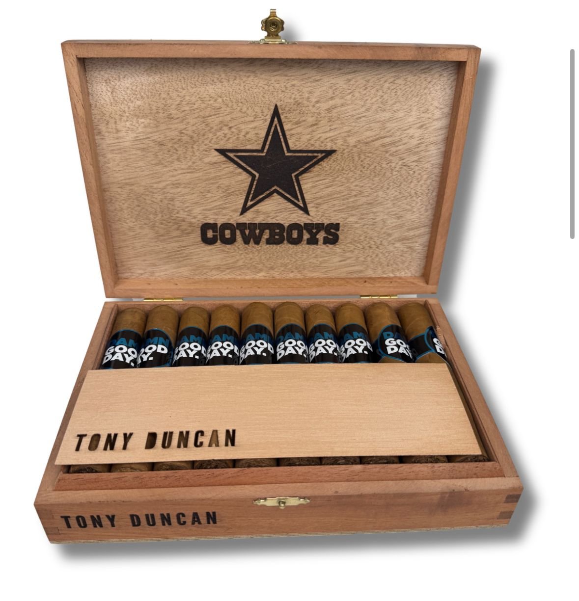 The Best Luxury Famous Cigars | Custom Cigars