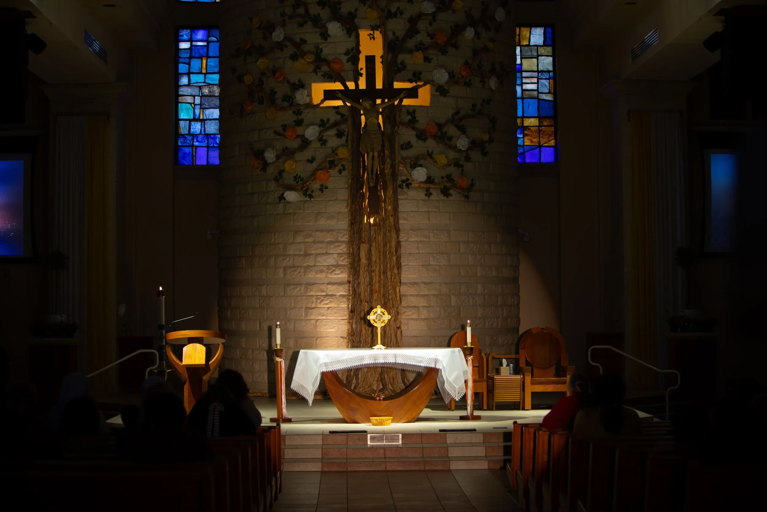 Mass Schedule — Holy Name of Mary