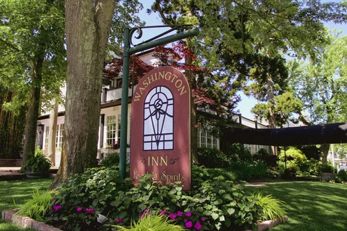 Washington Inn & Wine Bar