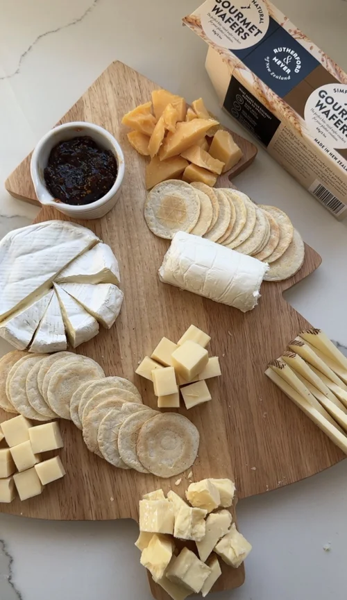 How To Cut Cheeses- Easy Cheese Cutting Guide — ConVino Board