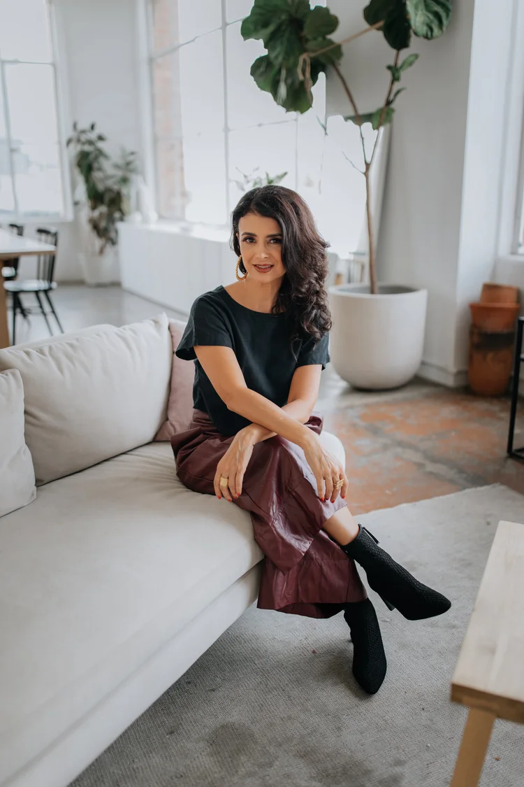 Ana Flores