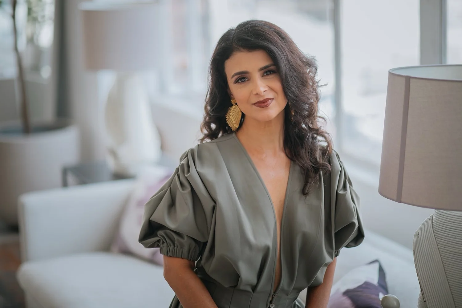 Ana Flores | Thrive with Ease — Get Inspired