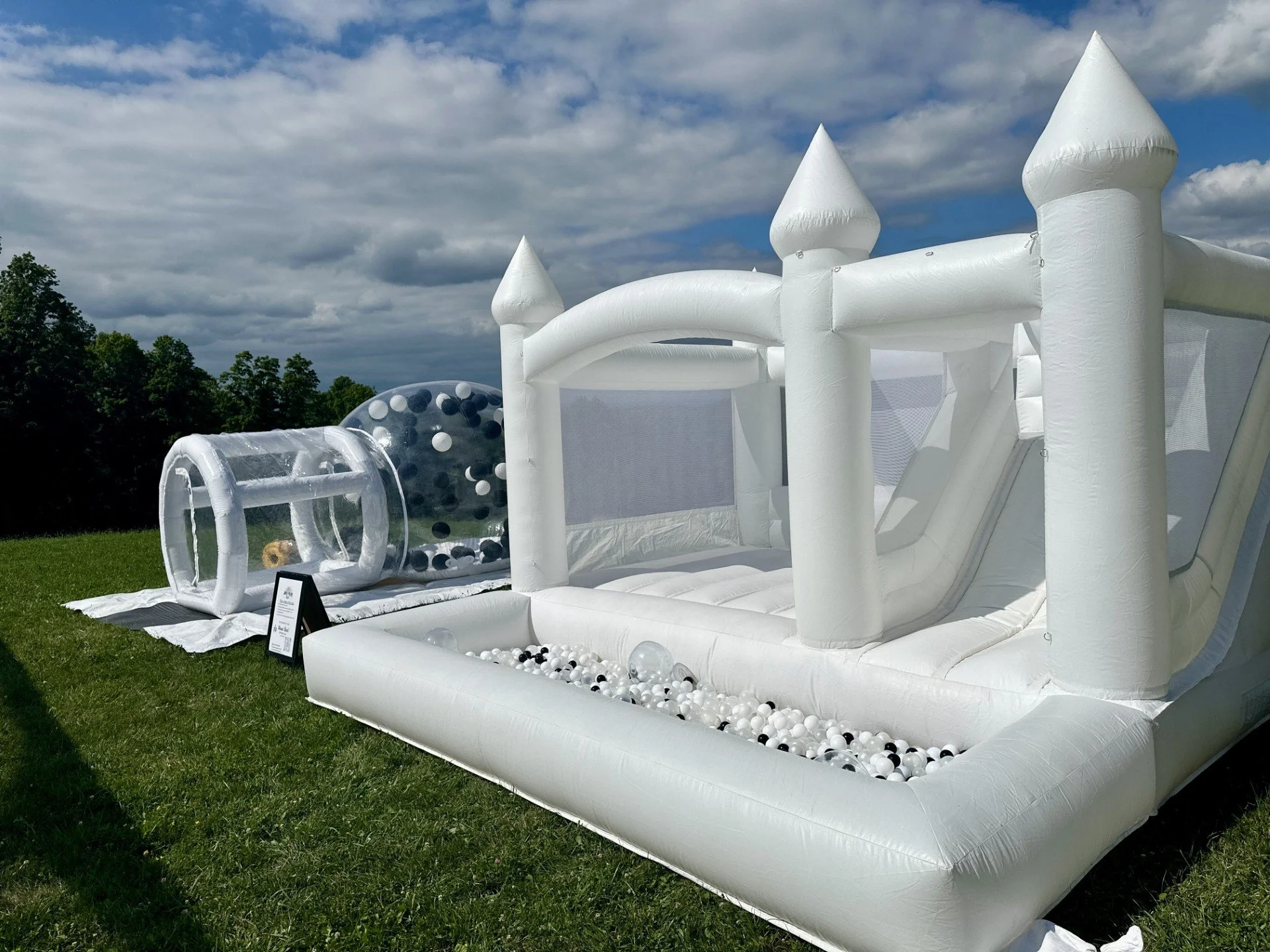 Soft2Play - Luxury Soft Play & Bounce Houses Rentals - Bounce House ...