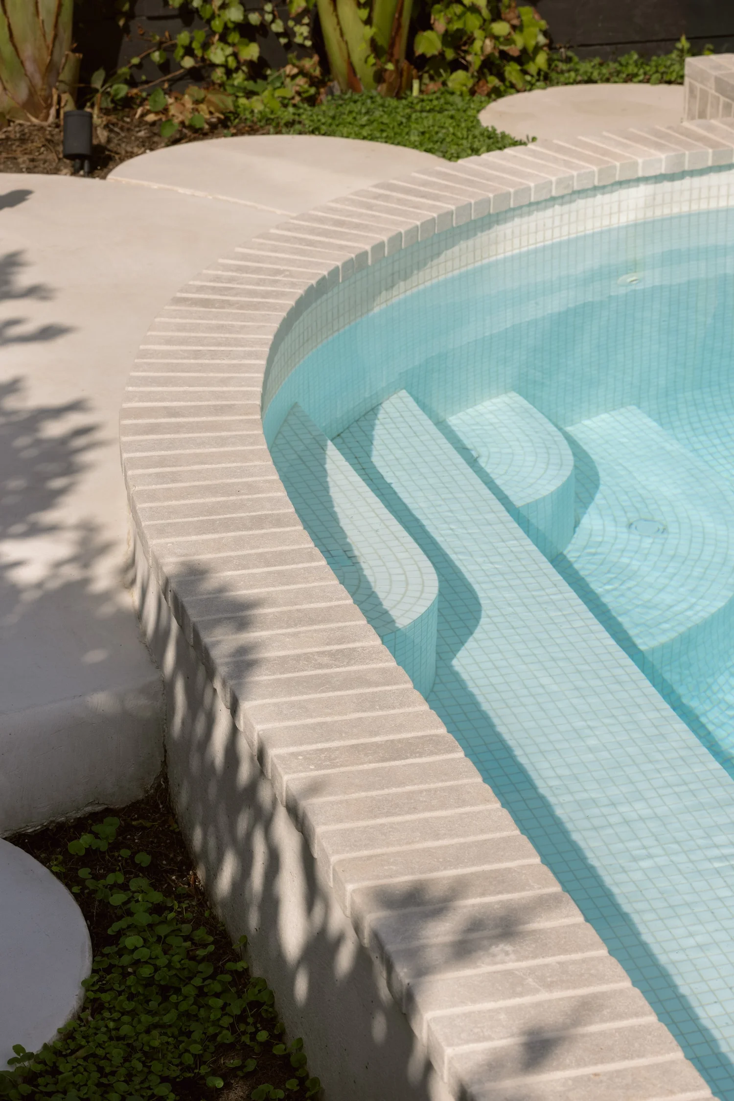 norsuHOME Project by Mint Design | Modern Coastal Landscaping & Outdoor ...