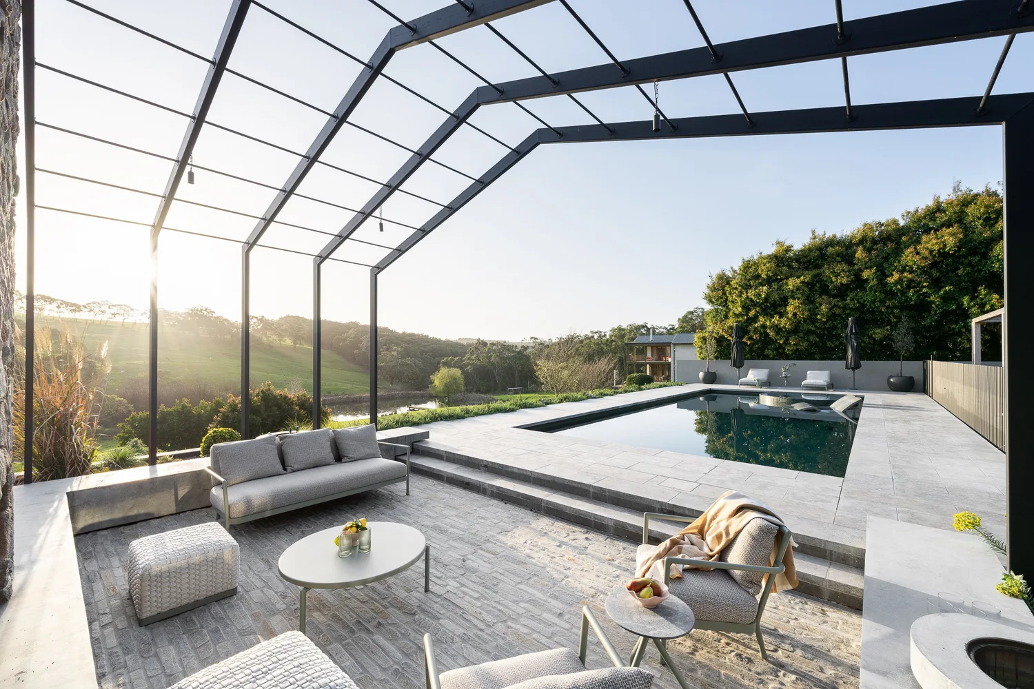 Red Hill Project | Modern Curved Pool & Raised Spa Design | Mint ...