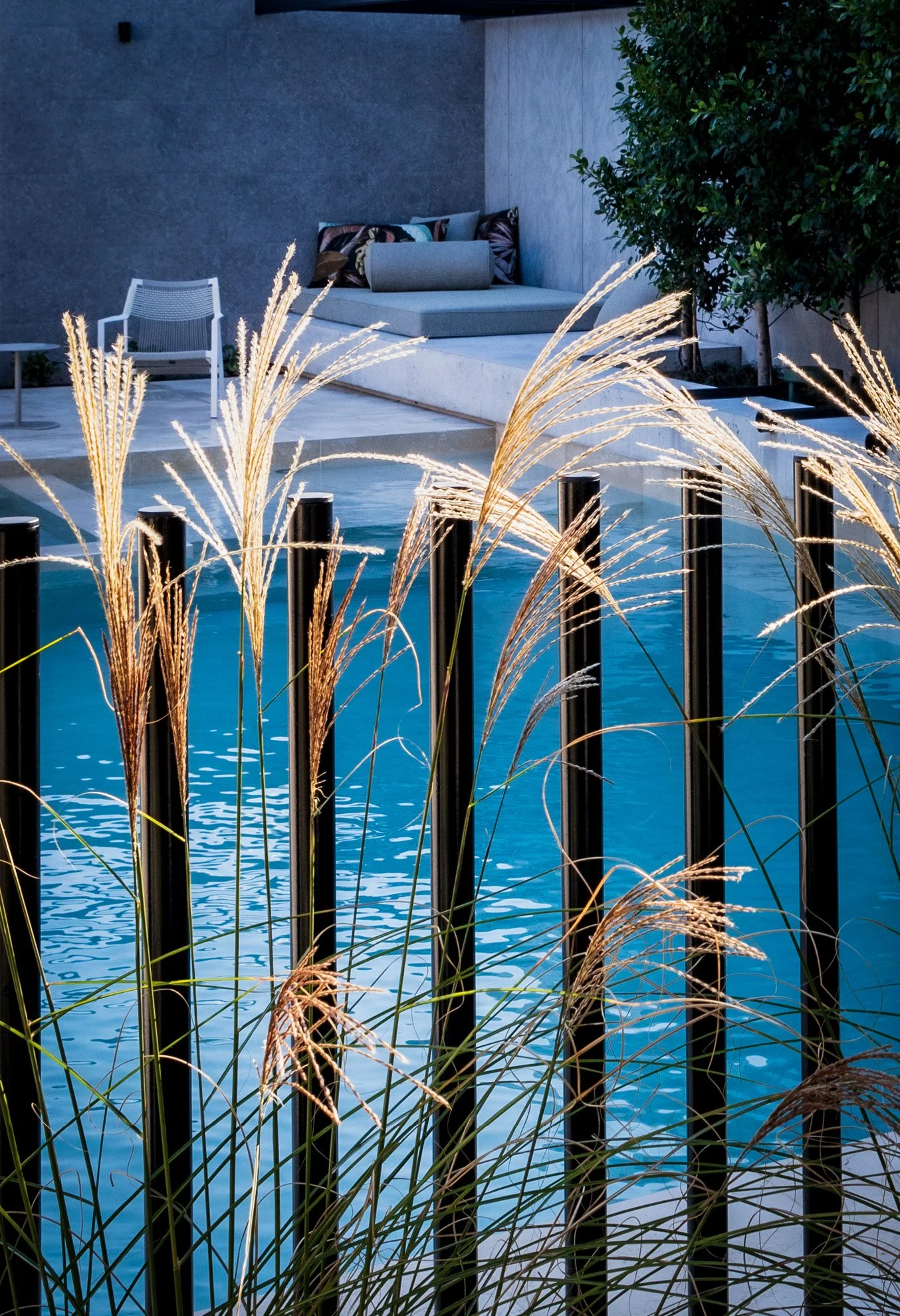 Williamstown Project | Award-Winning Modern Landscape with Travertine ...