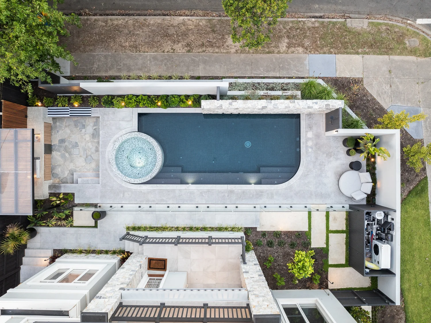 Balwyn Project | Modern Curved Pool & Raised Spa Design | Mint ...