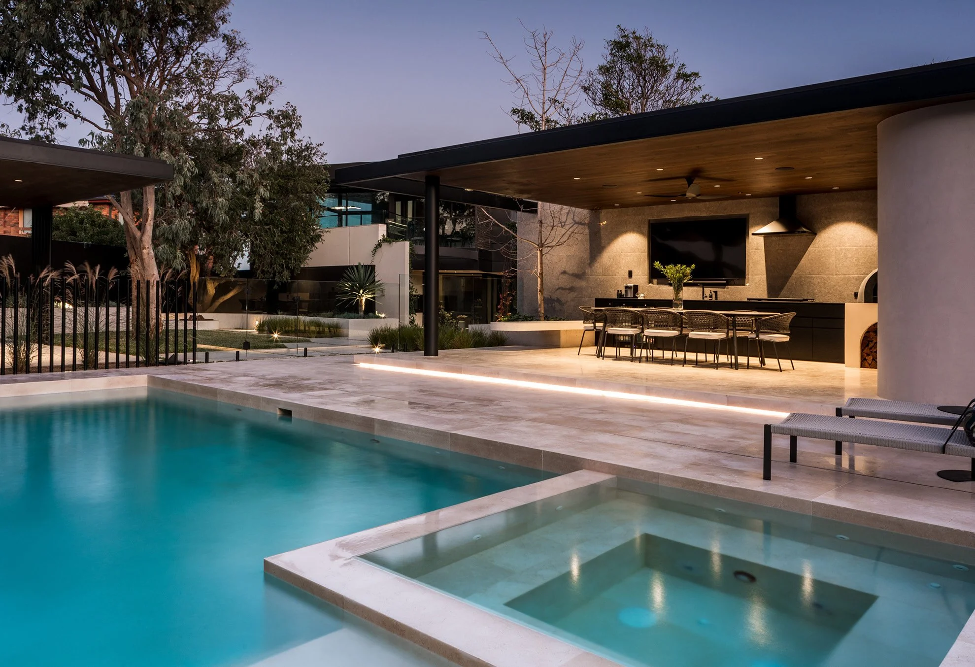 Williamstown Project | Award-Winning Modern Landscape with Travertine ...