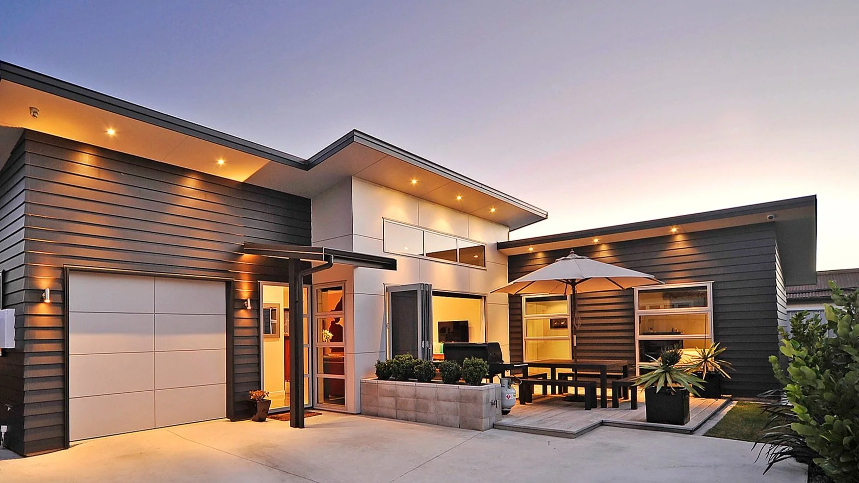 First Class Construction Ltd