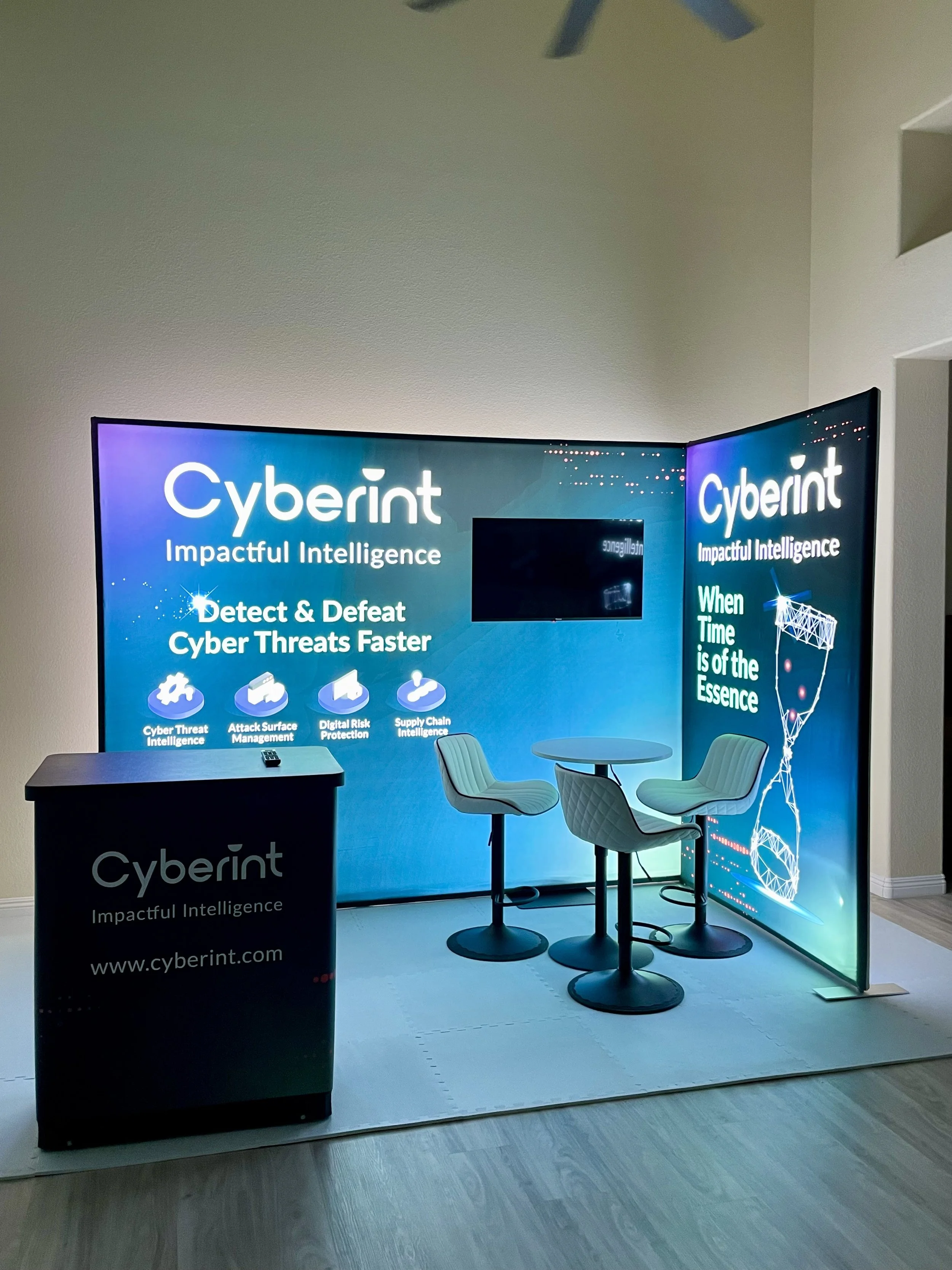 Las Vegas | Trade Show Booth | Brightest Backlit Display - 10x10 ...