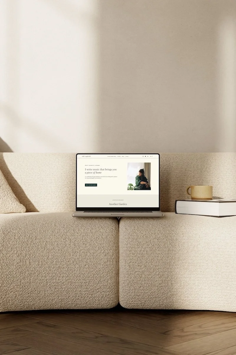 Musical Artist Website / Niké Vopalecká — Catherine Jane Studio