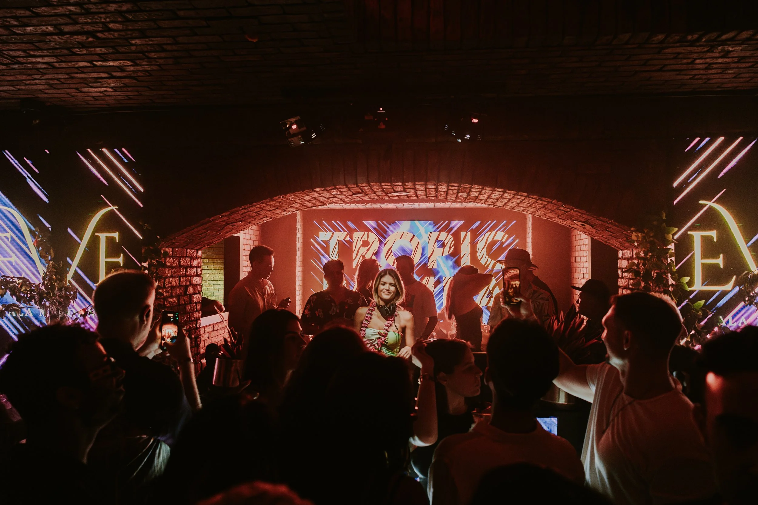 Eve Ala Moana - Luxury Night Club & Event Space in Honolulu, Hawaii
