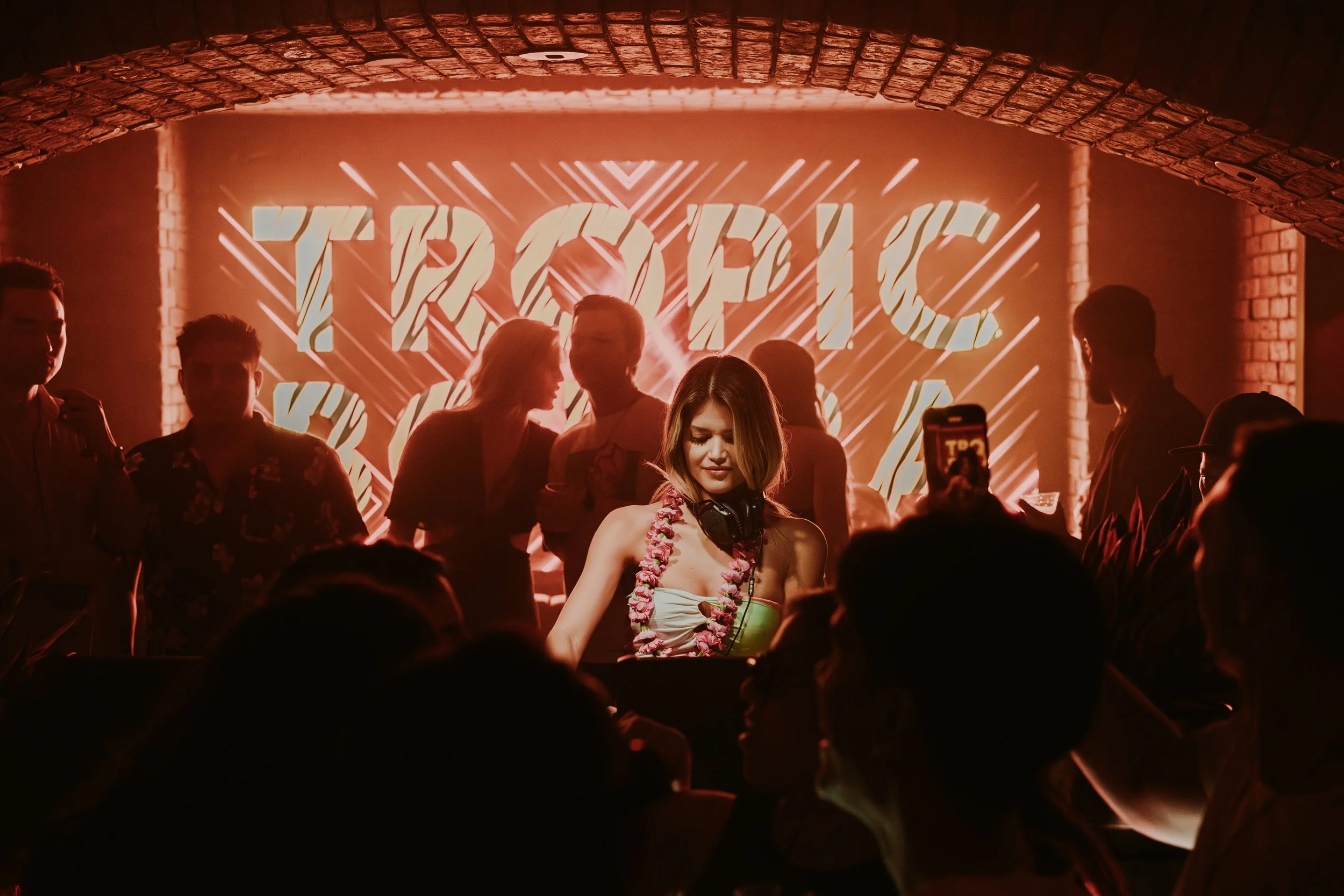 Eve Ala Moana - Luxury Night Club & Event Space in Honolulu, Hawaii