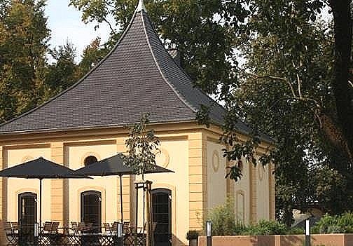 Schloss Café — LOGO