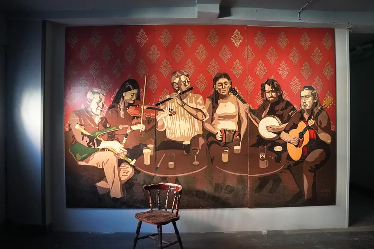 Gallery 3 — the Cobblestone Pub