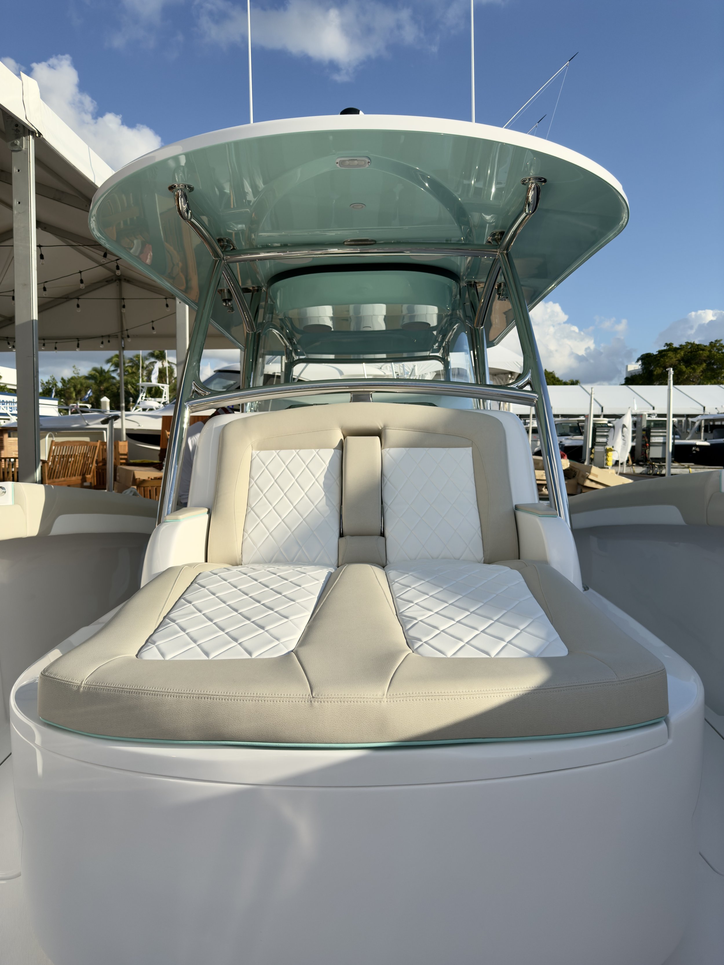 38CC — Mag Bay Yachts - NEW