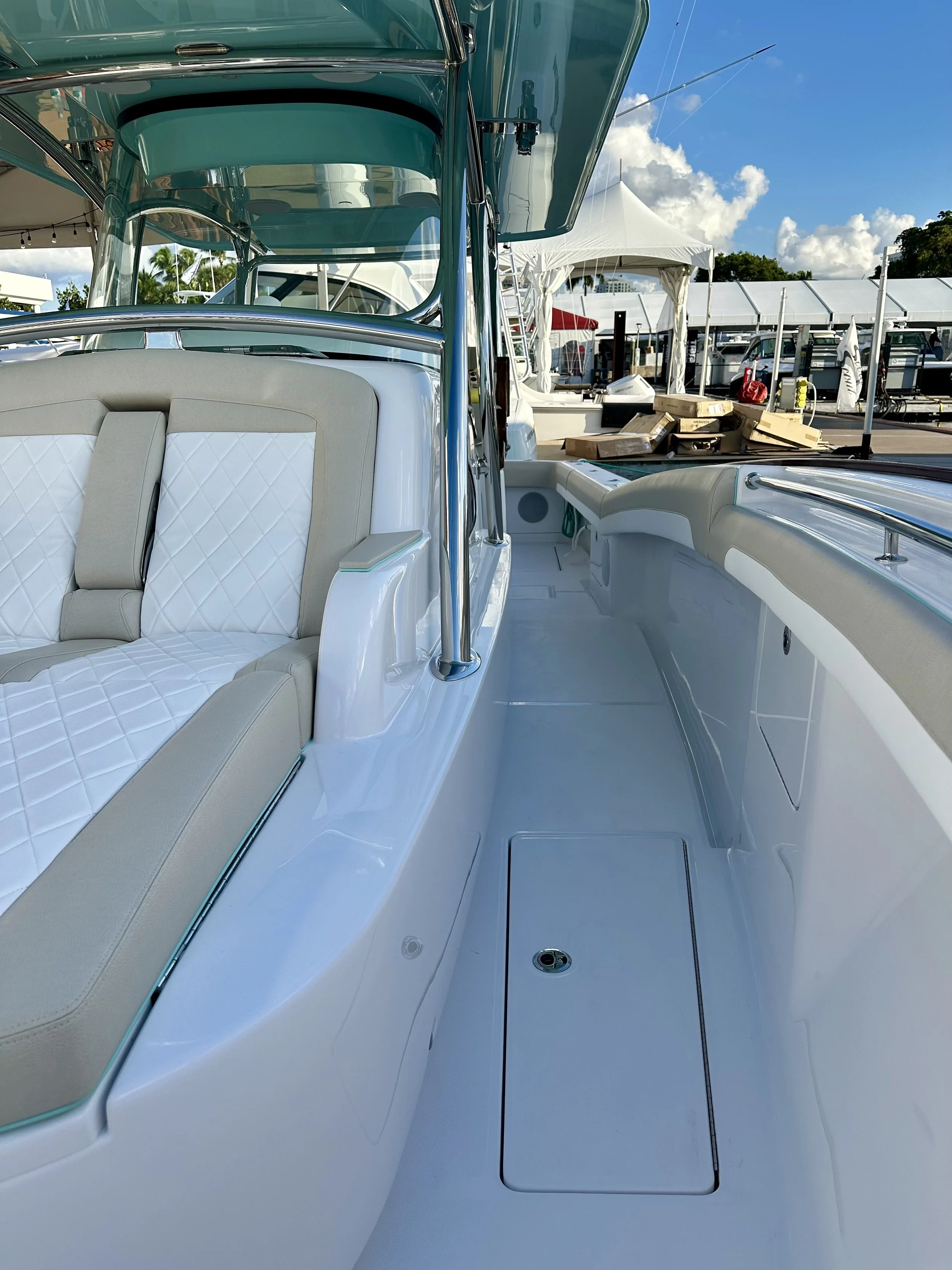 38CC — Mag Bay Yachts - NEW