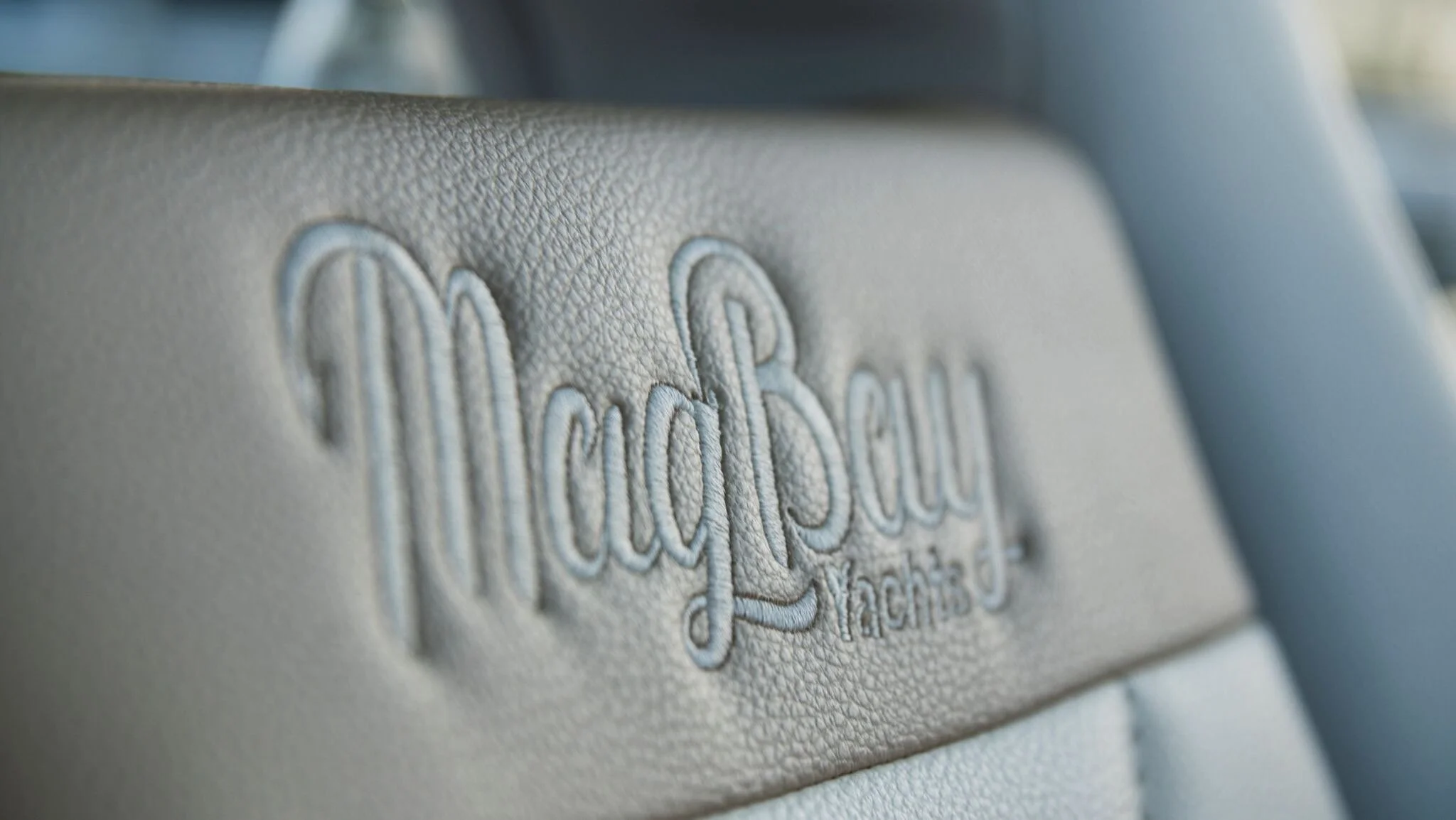 33CC — Mag Bay Yachts - NEW