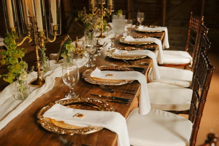 Anna & Co Wedding Rentals