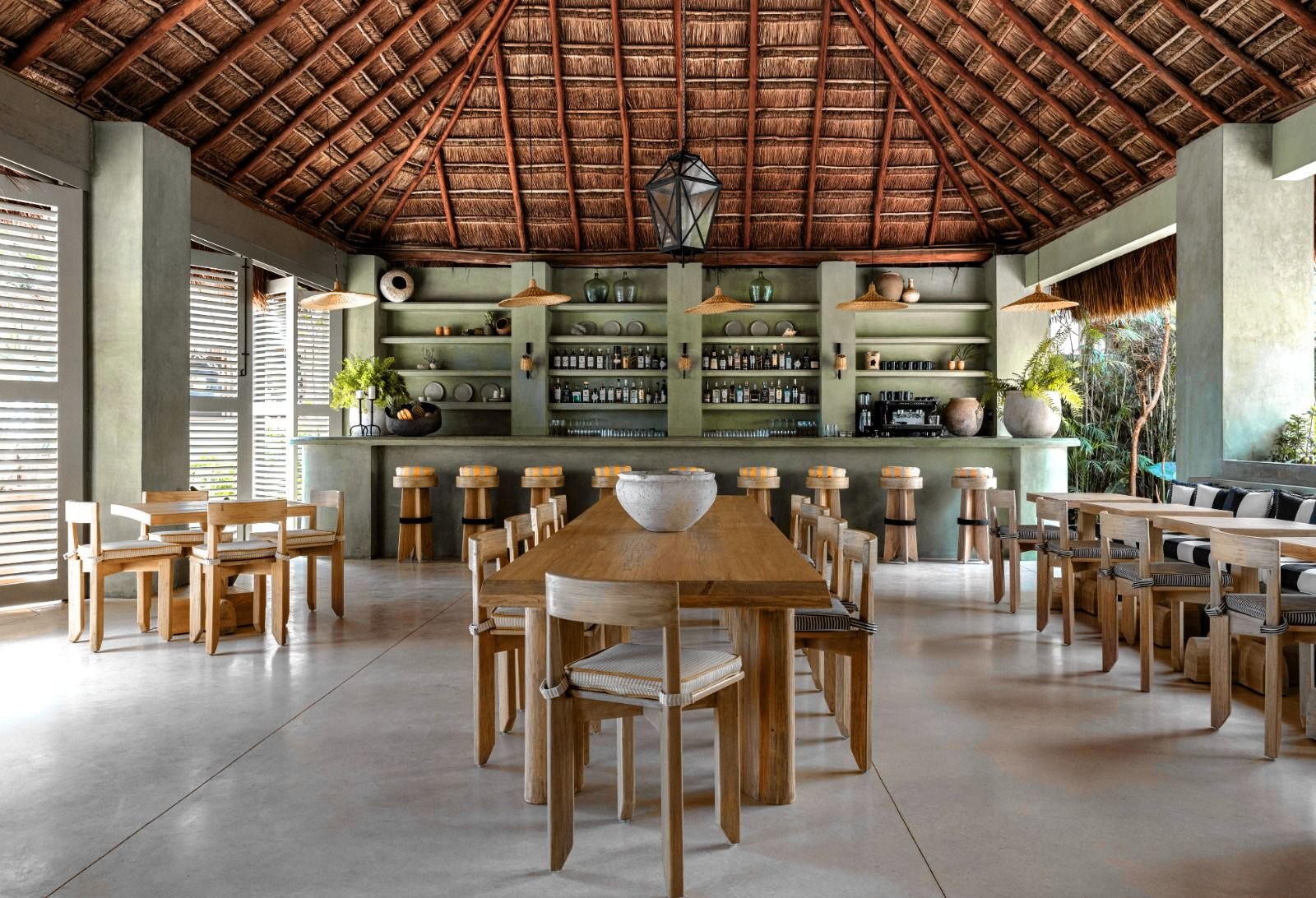 Dining — Distrito Panamera