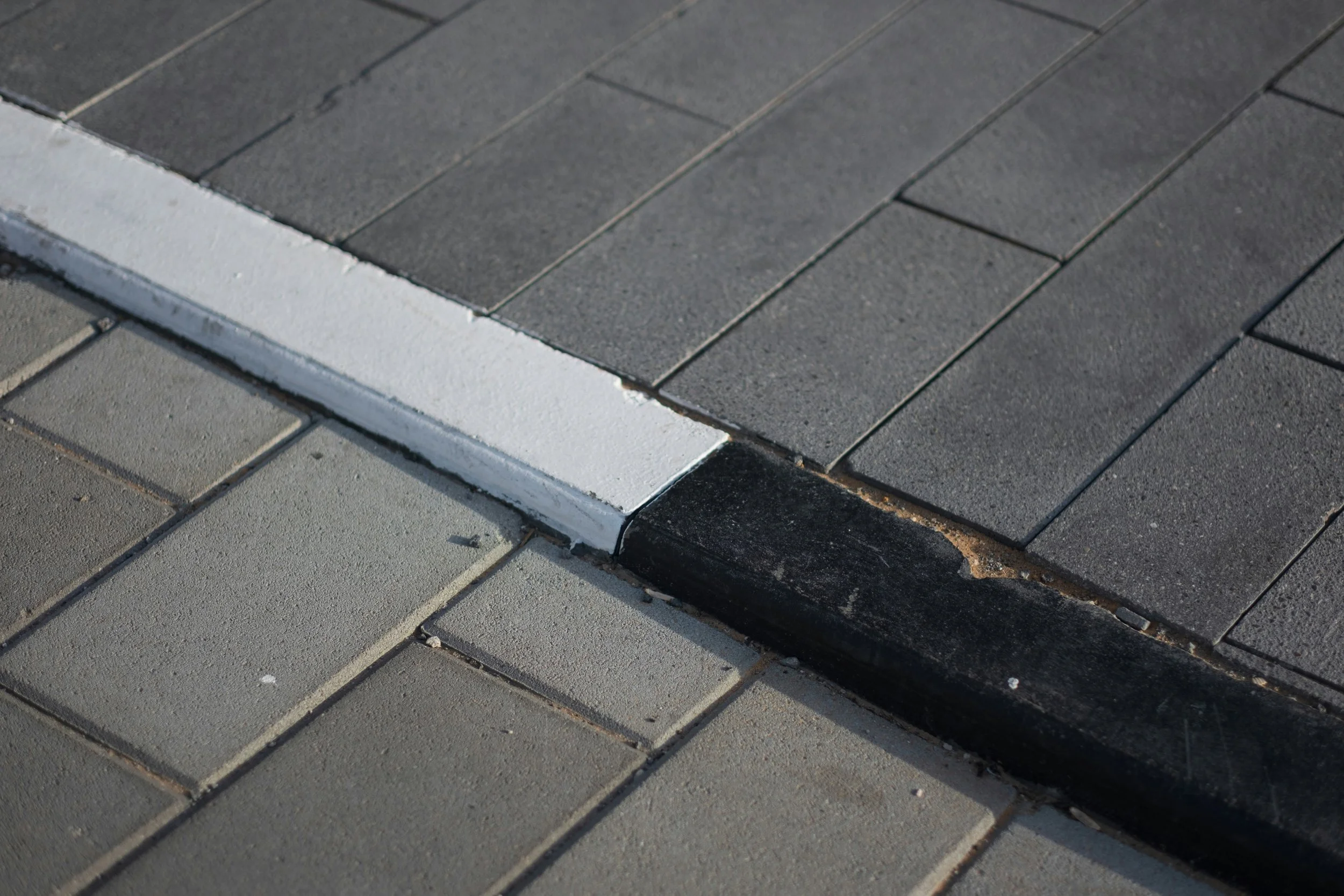 How to Install a Cobblestone Driveway: Step-by-Step