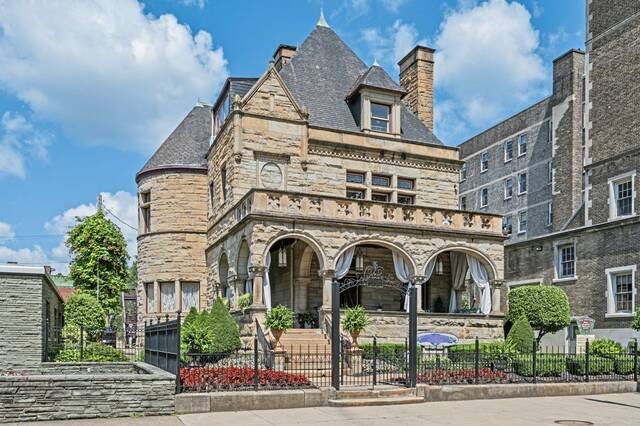 About — Boggs Mansion